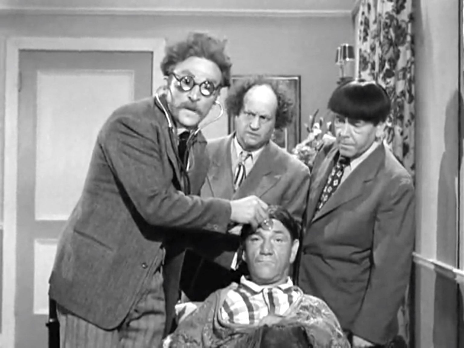 Scrambled Brains - Three Stooges Pictures